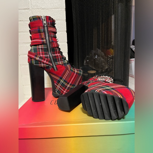 Current Mood | Shoes | Current Mood Platform Plaid Boots | Poshmark